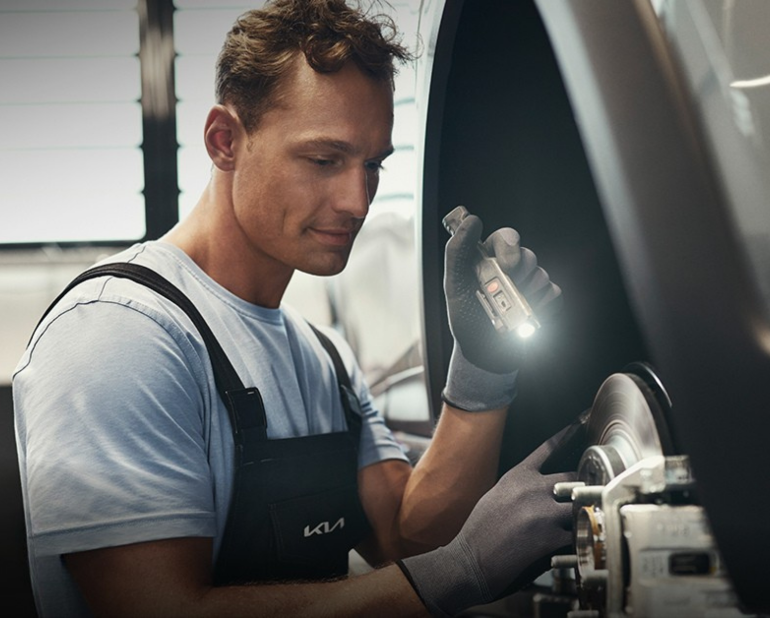 Kia Service, MOT & Repair | Holden Group