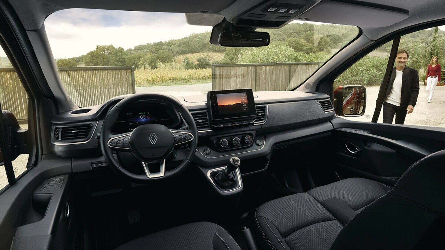 Renault Trafic Passenger Van | Holden Group